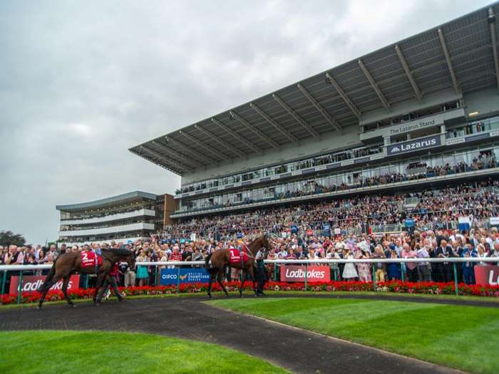 Tour | St Leger Day - Doncaster Races | National Holidays | 16563